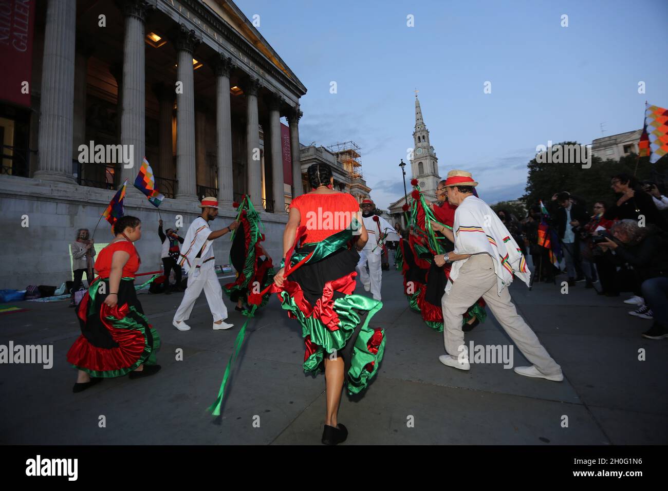 Indigenous peoples day columbus hi-res stock photography and images - Alamy