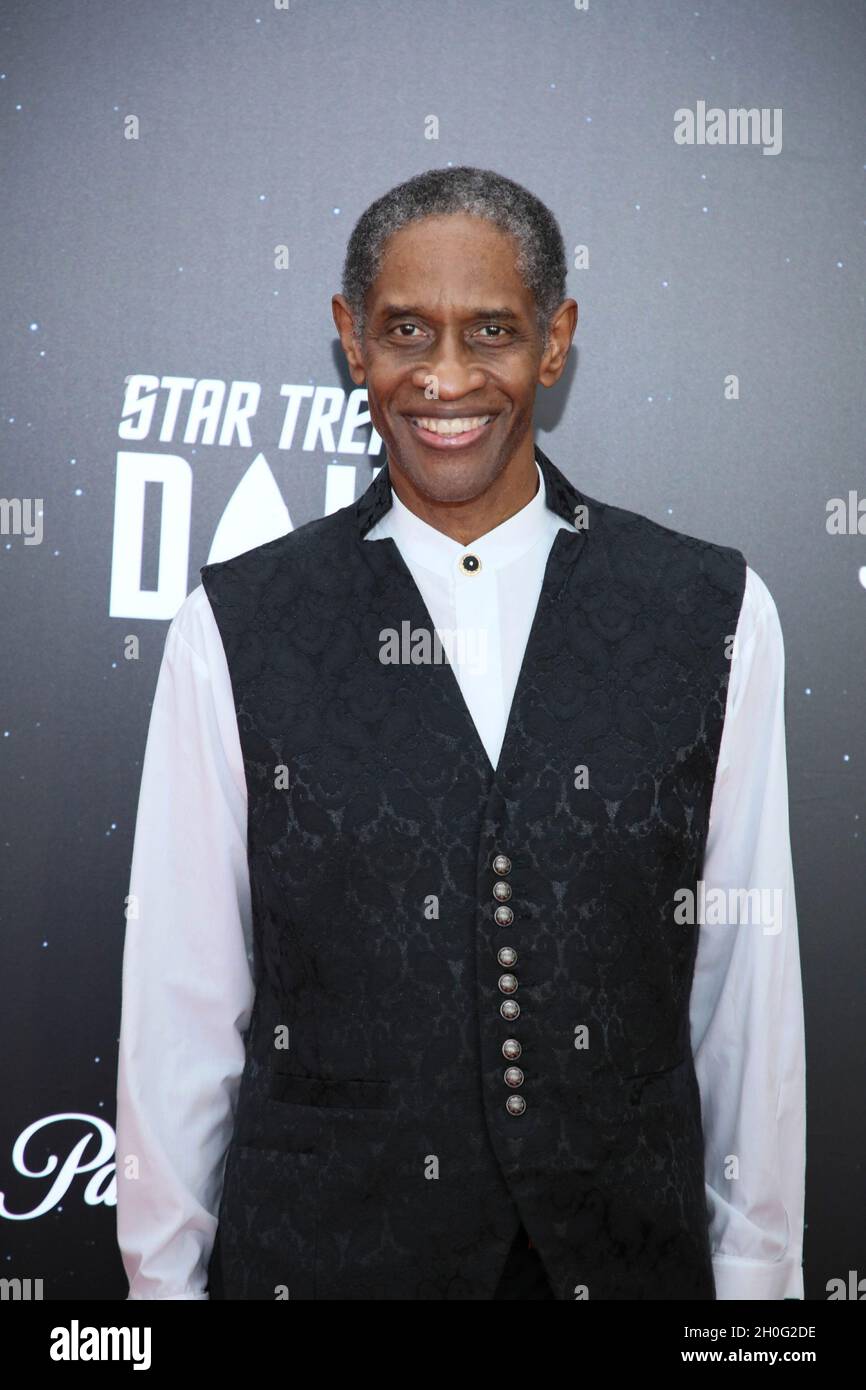 Los Angeles - CA - 20210908 Stars walk the red carpet for the Star Trek ...