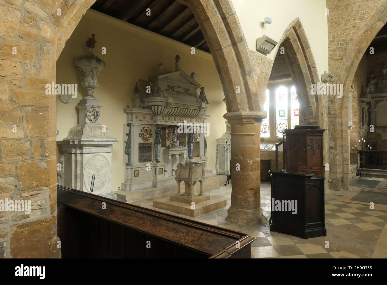 Fawsley hall hi-res stock photography and images - Alamy