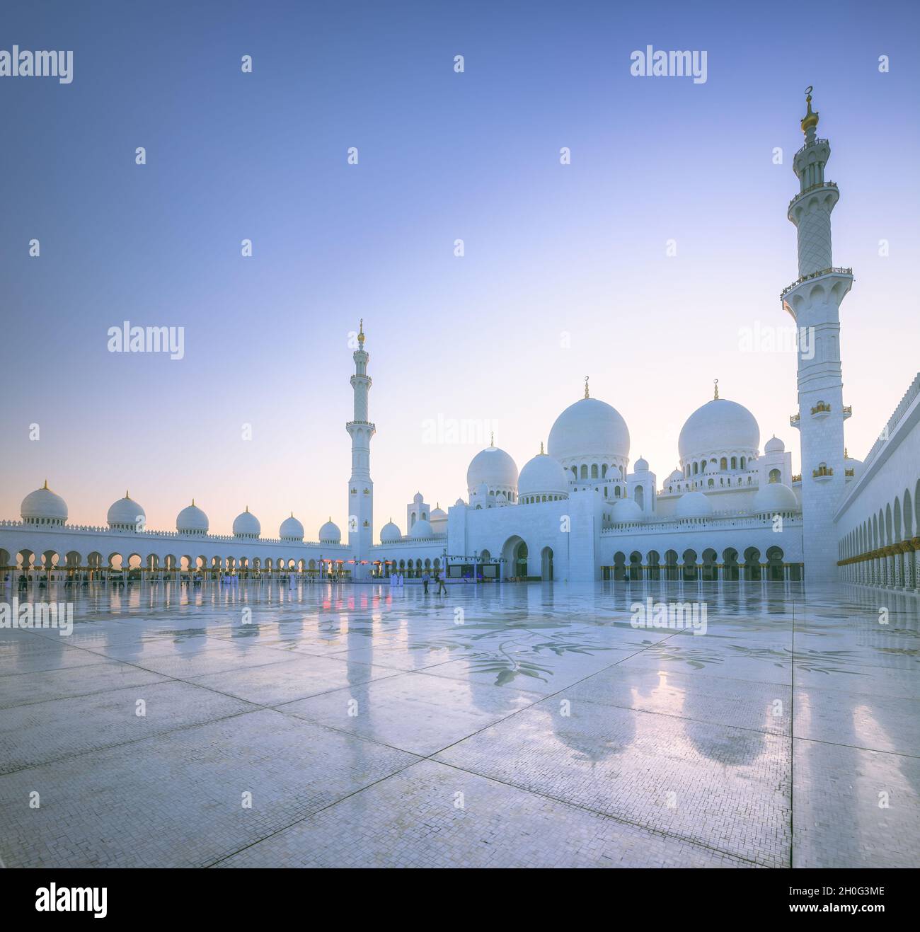 Sheikh Zayed Grand Mosque in Abu Dhabi at the morning. View of floral ...