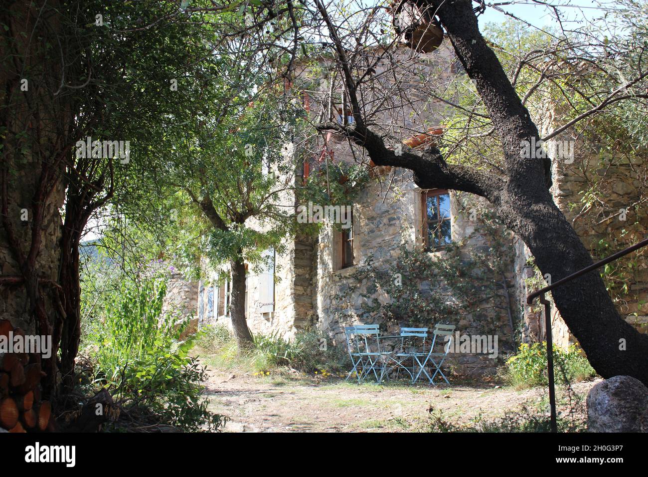 Typical french house hi-res stock photography and images - Alamy