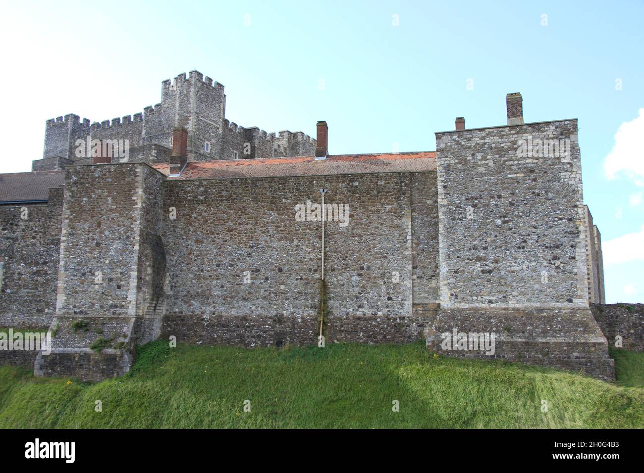 Dover castle walls and keep hi-res stock photography and images - Alamy