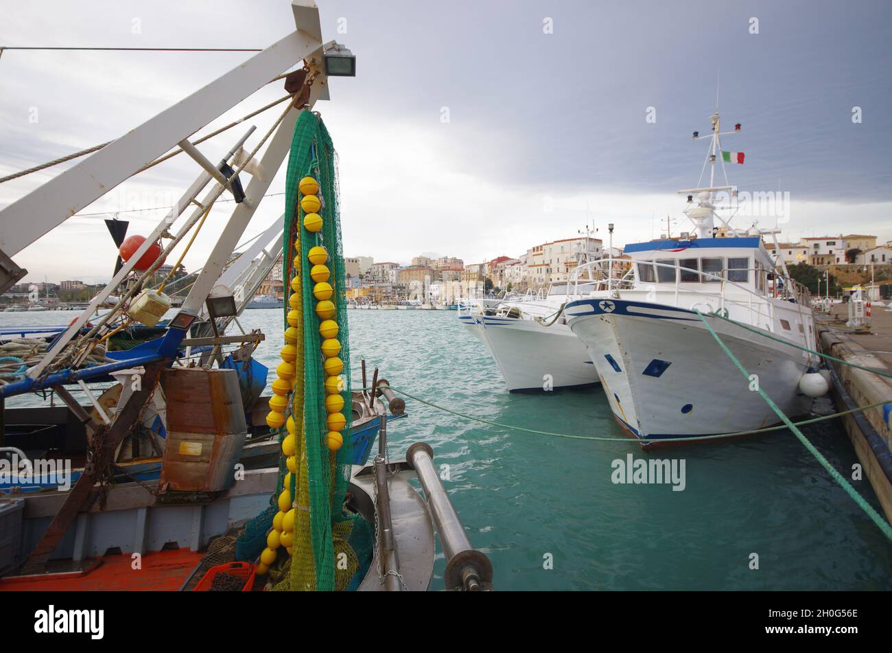 Tremiti islands boarding hi-res stock photography and images - Alamy