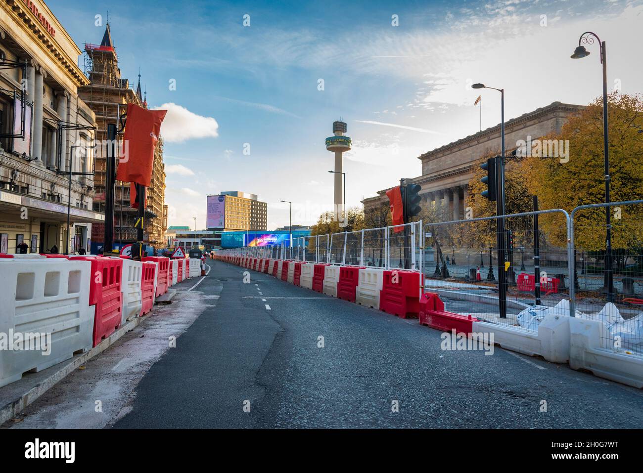 Liverpool, UK. 11th Oct, 2021. A view of Lime Street as Liverpool ...