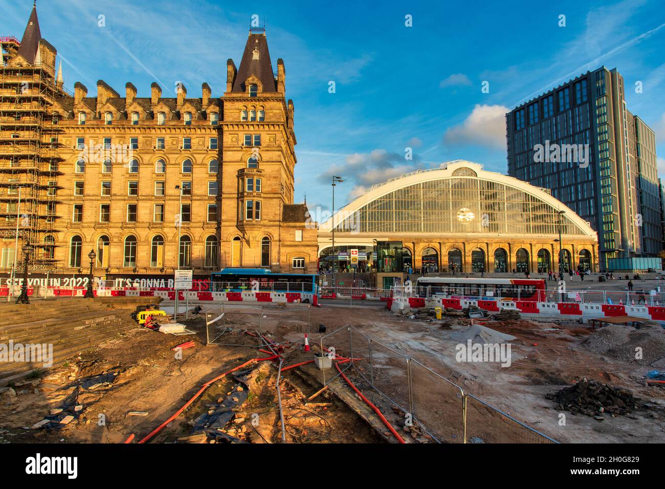 Liverpool, UK. 11th Oct, 2021. A view Lime Street station as Liverpool ...