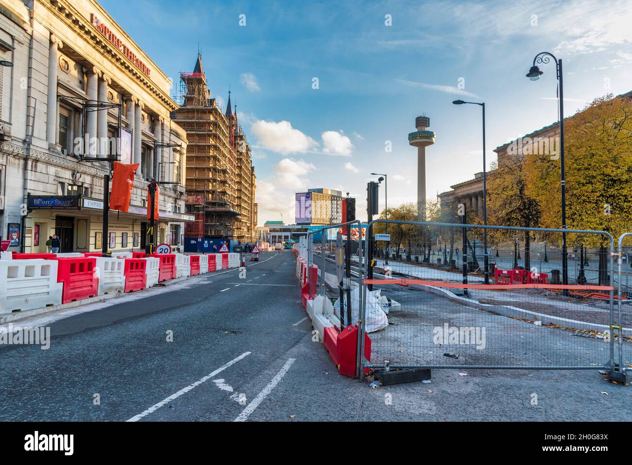 Liverpool, UK. 11th Oct, 2021. A view of Lime Street as Liverpool ...