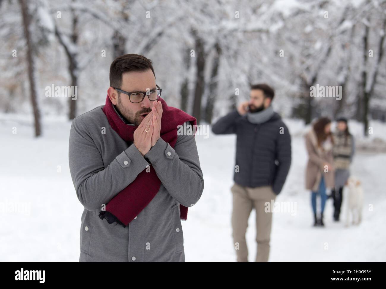 Man freezing hi-res stock photography and images - Alamy