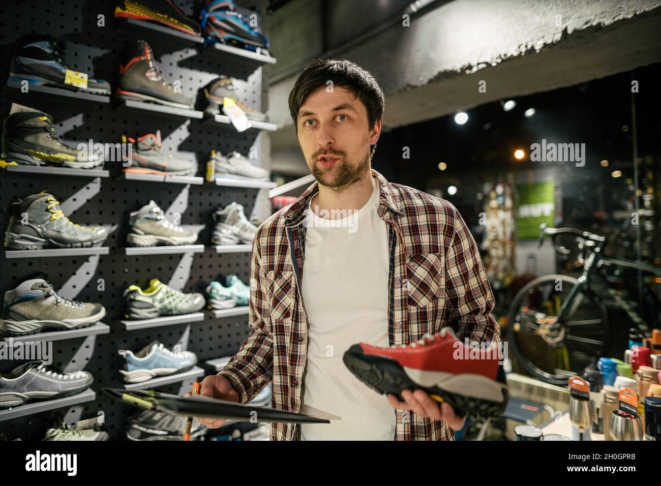 Shoe Salesman With Customer High Resolution Stock Photography and ...