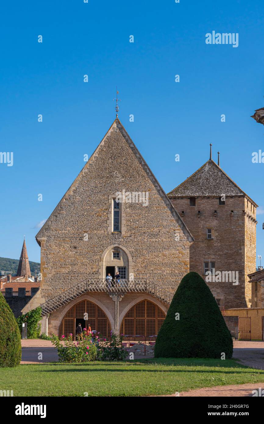 Cluny abbey transept hi-res stock photography and images - Alamy