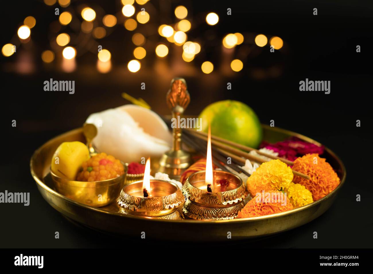 Golden Brass Pooja Ki Thali With Fruit, Marigold, Ghanti, Diya, Deep ...
