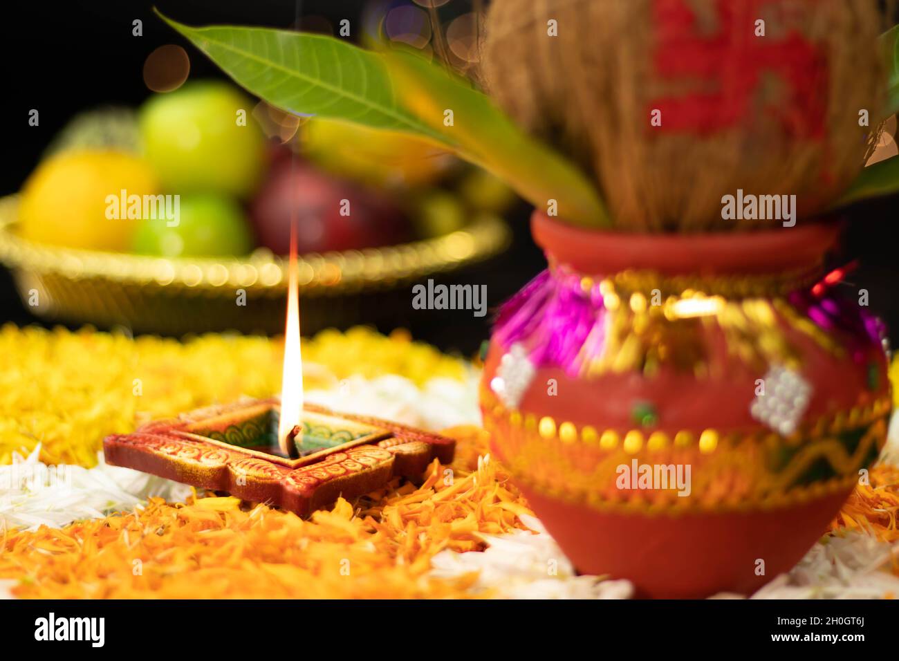 Lakshmi puja hi-res stock photography and images - Alamy