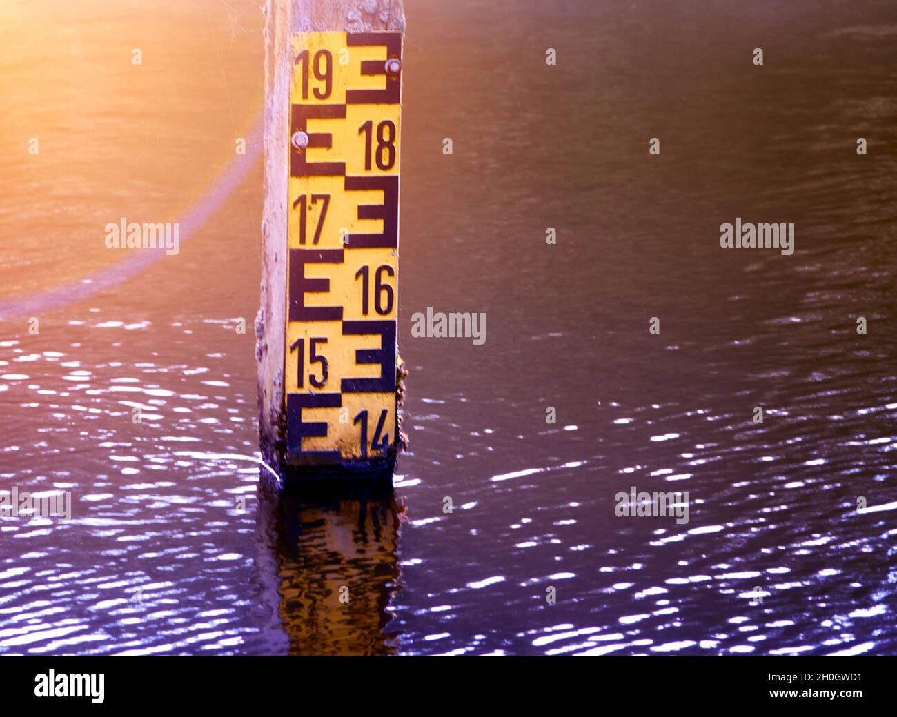 Water Level Gauge Pole High Resolution Stock Photography and Images - Alamy