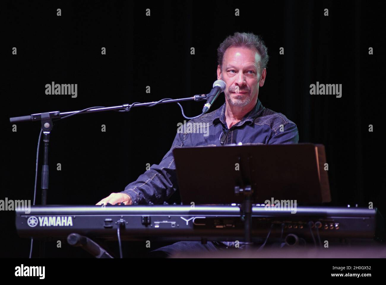 Buddy hyatt hi-res stock photography and images - Alamy