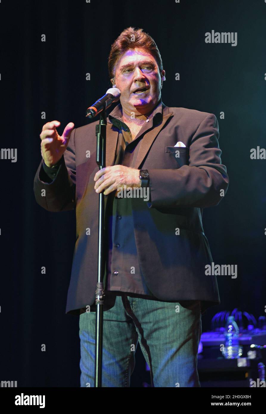 Hiawassee, GA, USA. 12th Oct, 2021. T. G. Sheppard on stage for TG ...