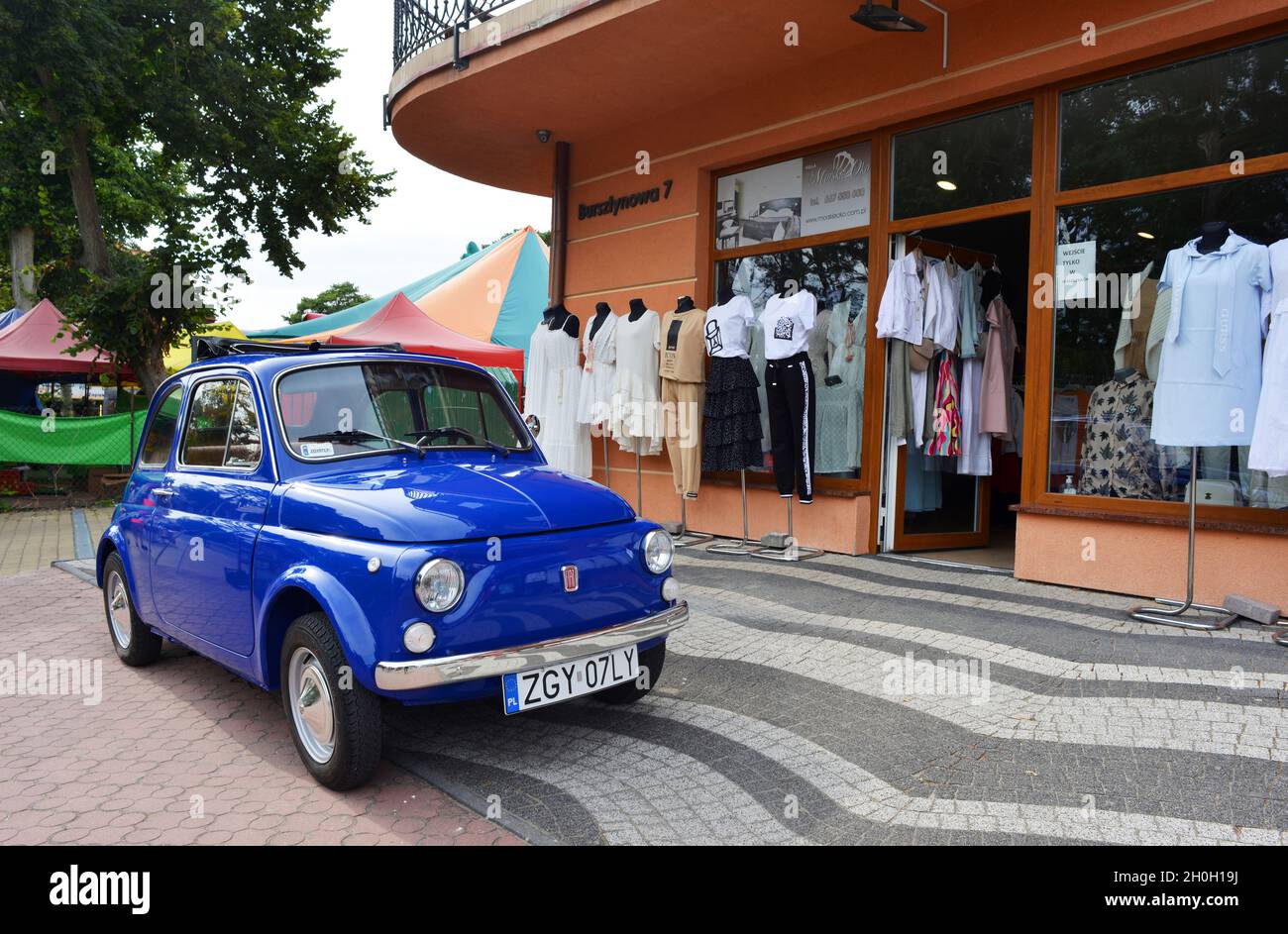 Original fiat 500 auto hi-res stock photography and images - Alamy