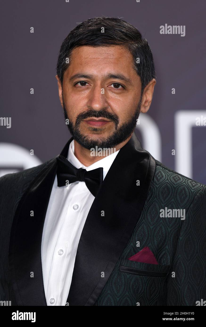 Ash tandon hi-res stock photography and images - Alamy