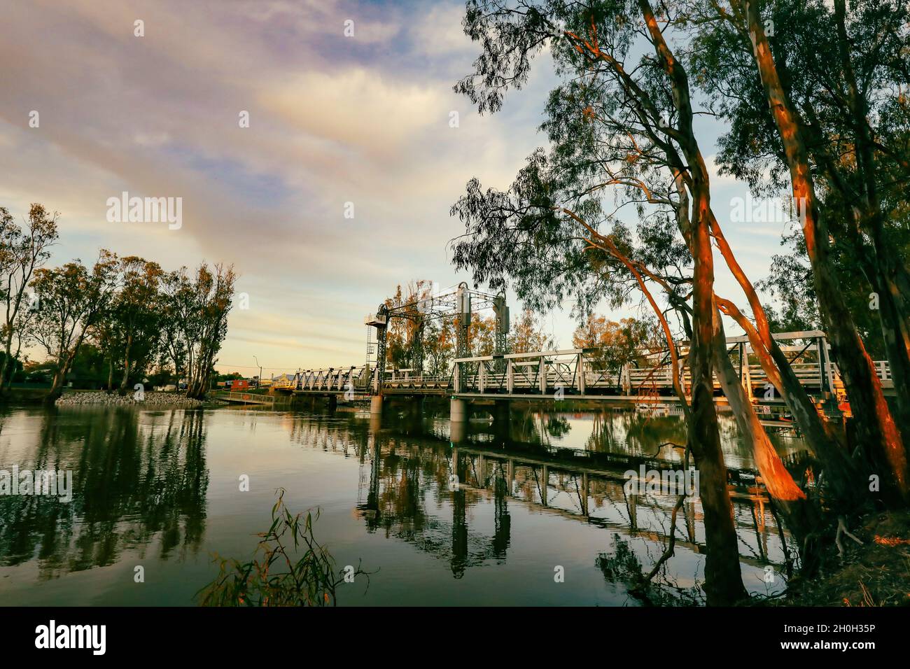 Victoria nsw state border hi-res stock photography and images - Alamy