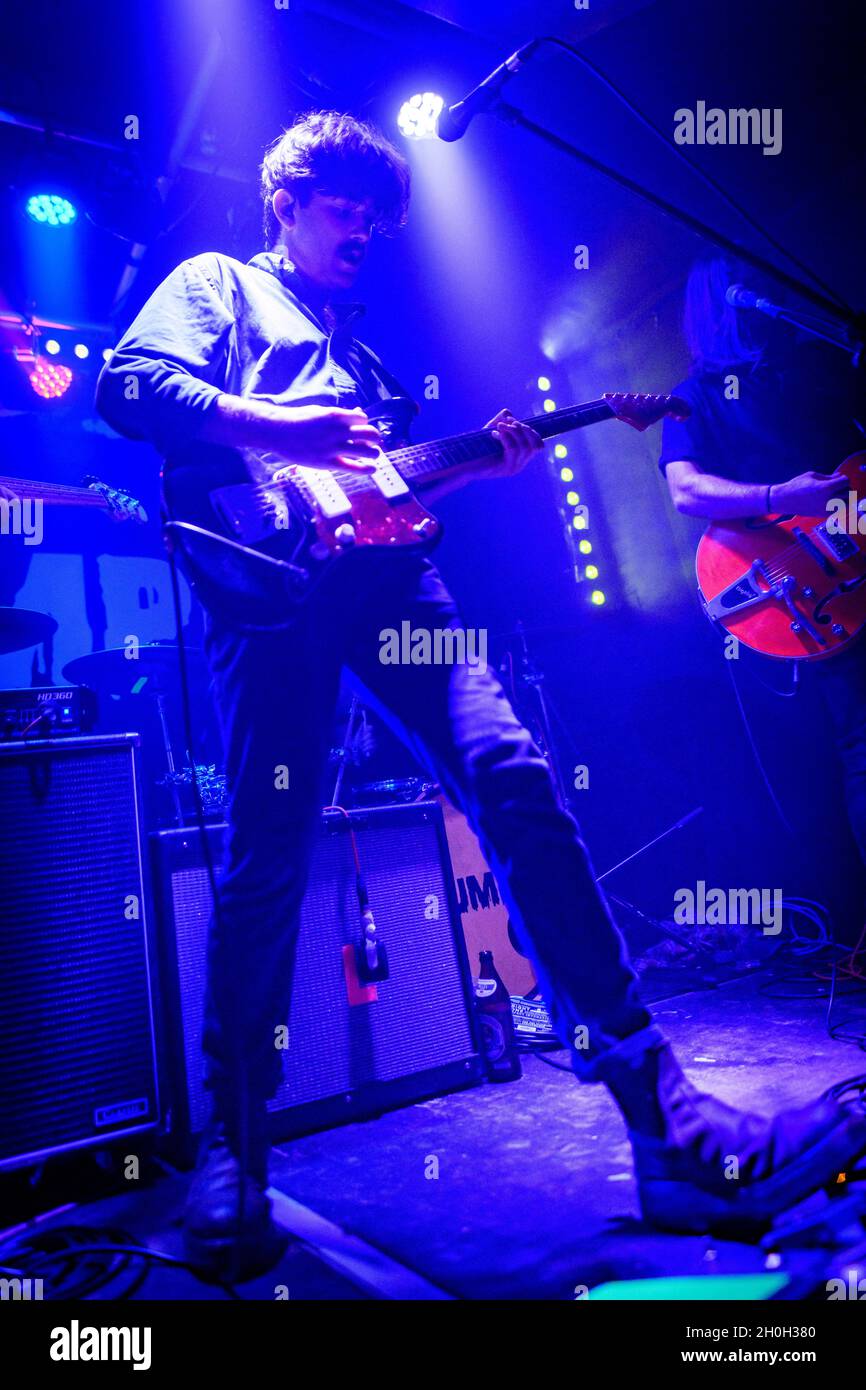 Edinburgh, Scotland. Tue 12 October 2021. Dublin band THUMPER perform ...