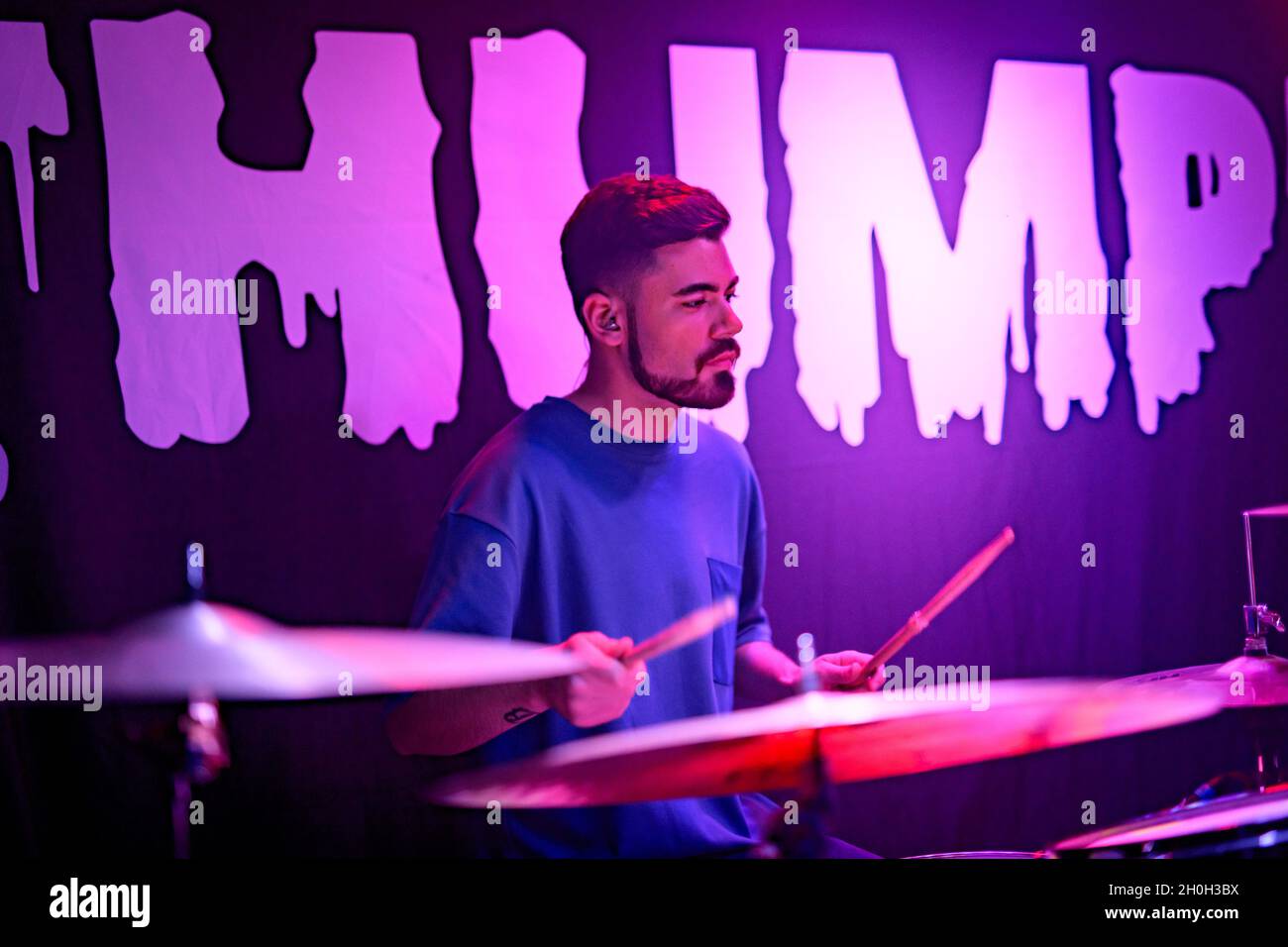 Edinburgh, Scotland. Tue 12 October 2021. Dublin band THUMPER perform ...