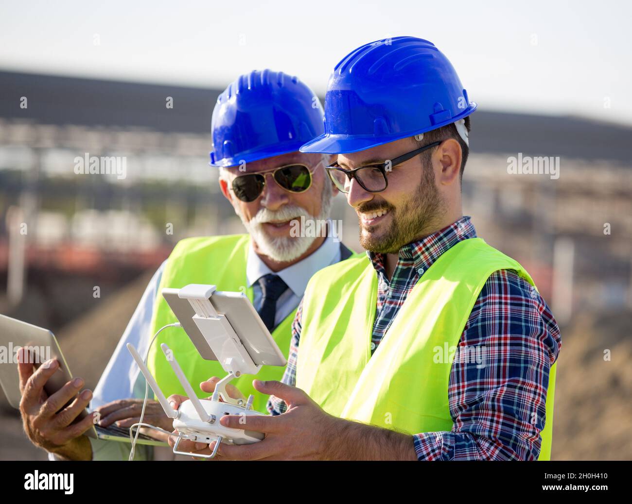 Construction monitoring hi-res stock photography and images - Alamy