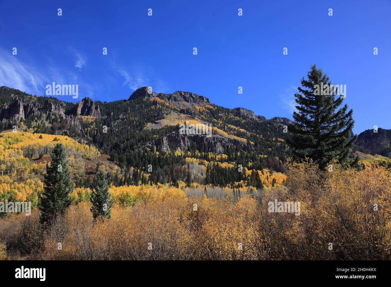 Colorado fall landscape hi-res stock photography and images - Alamy