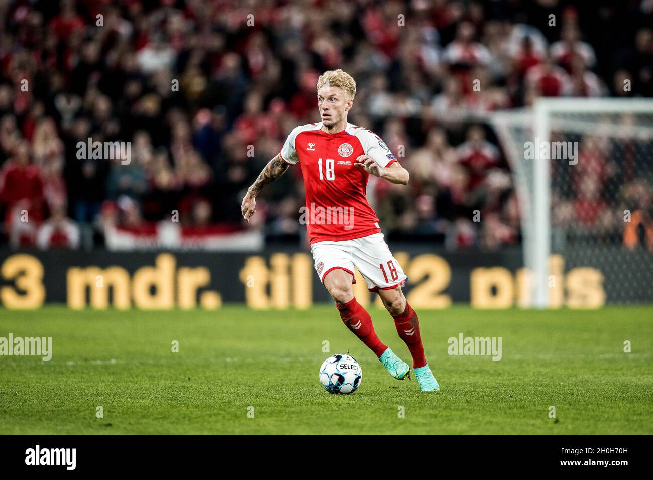 Copenhagen, Denmark. 12th, October 2021. Daniel Wass (18) of Denmark ...