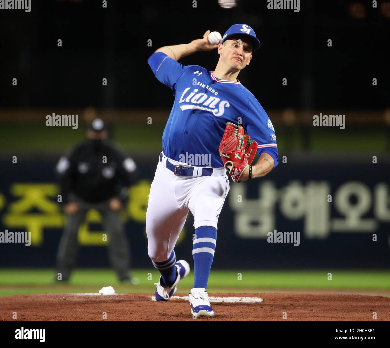 13th Oct, 2021. Samsung Lions' David Buchanan David Buchanan of the ...