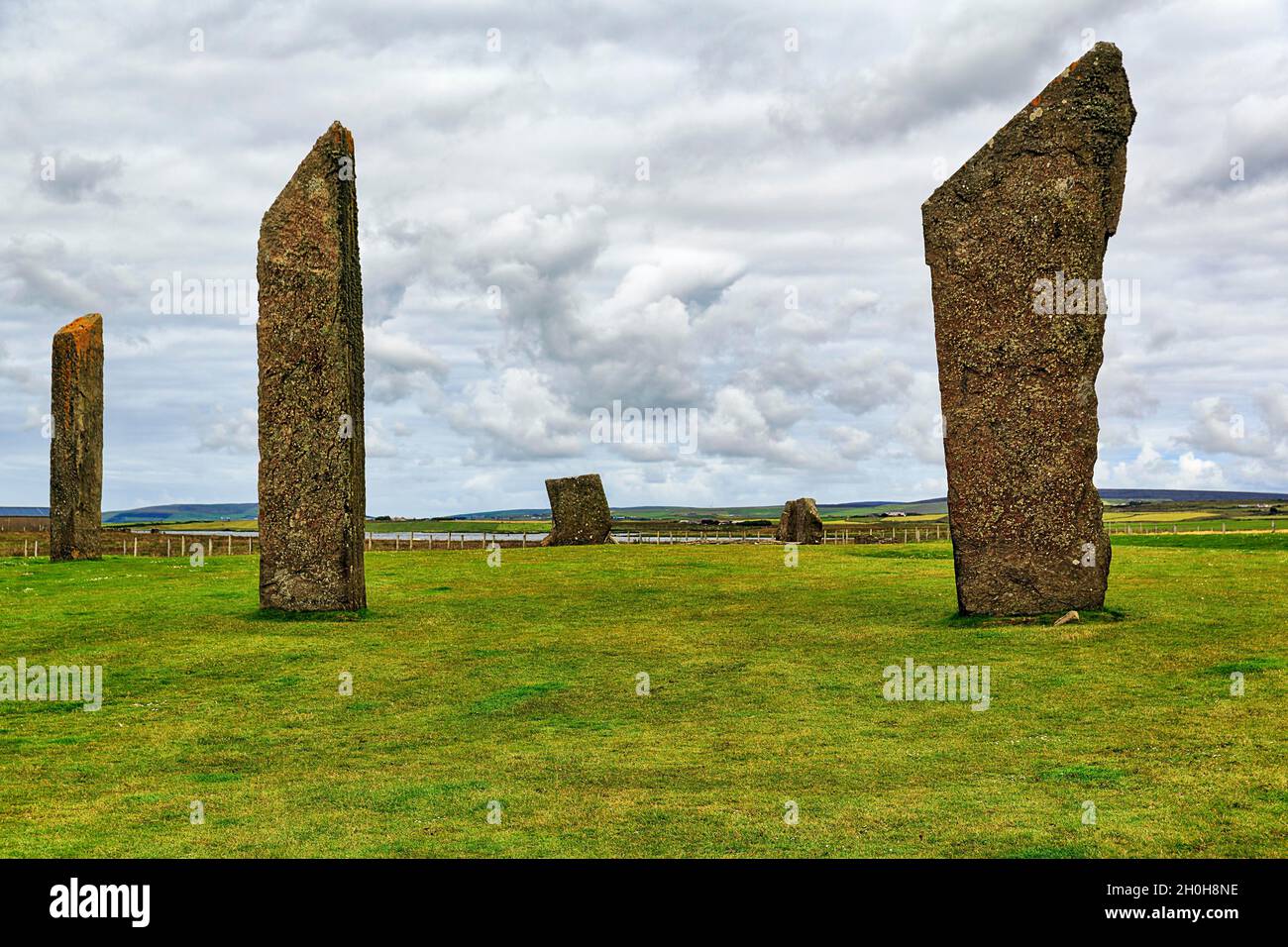 Neolithic Monument, Henge, Standing Stones of Stenness, dramatic cloudy ...