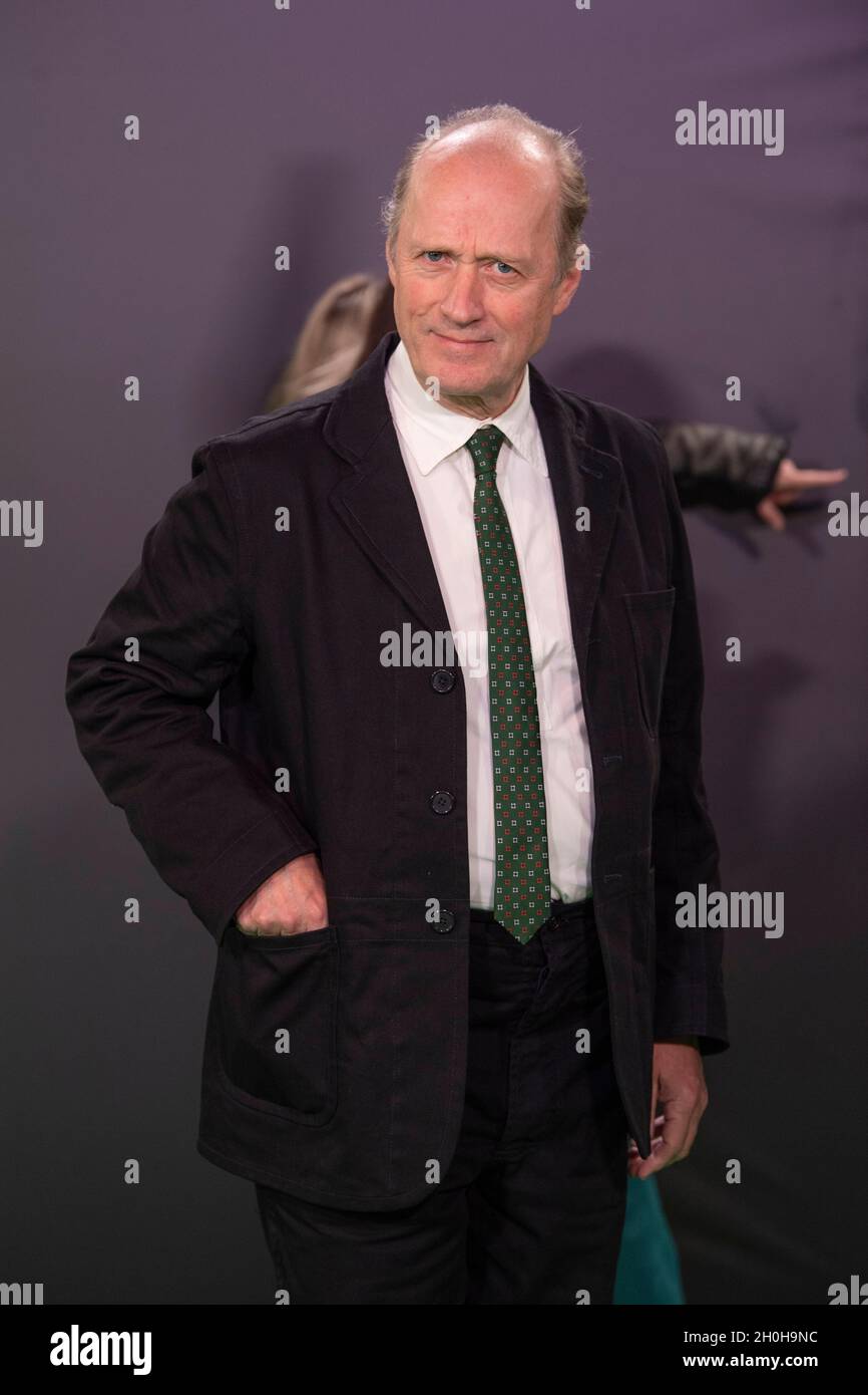 LONDON, ENGLAND - OCTOBER 12: Ade Edmondson attends the World Premiere ...