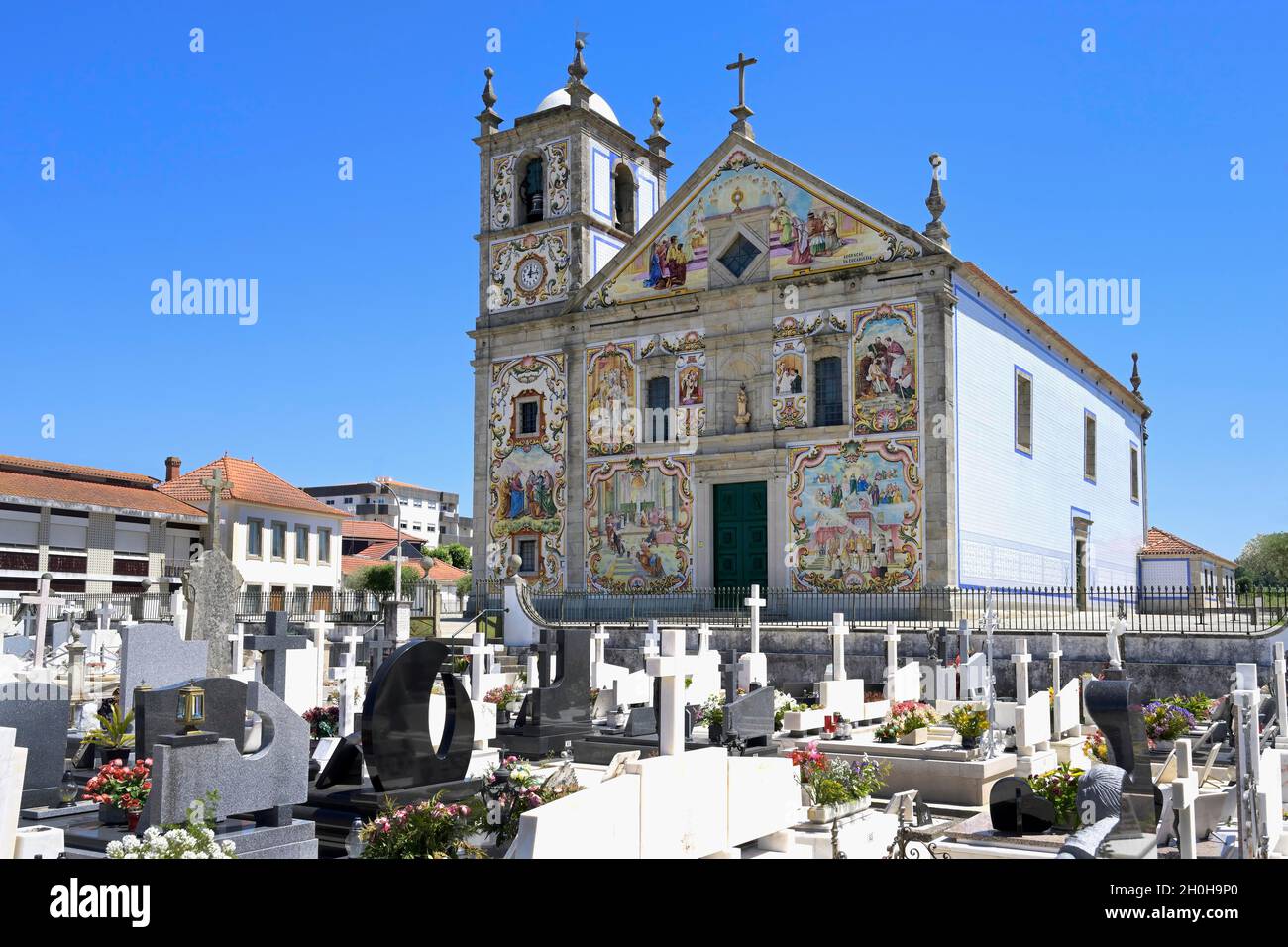 Colorful church facade hi-res stock photography and images - Alamy