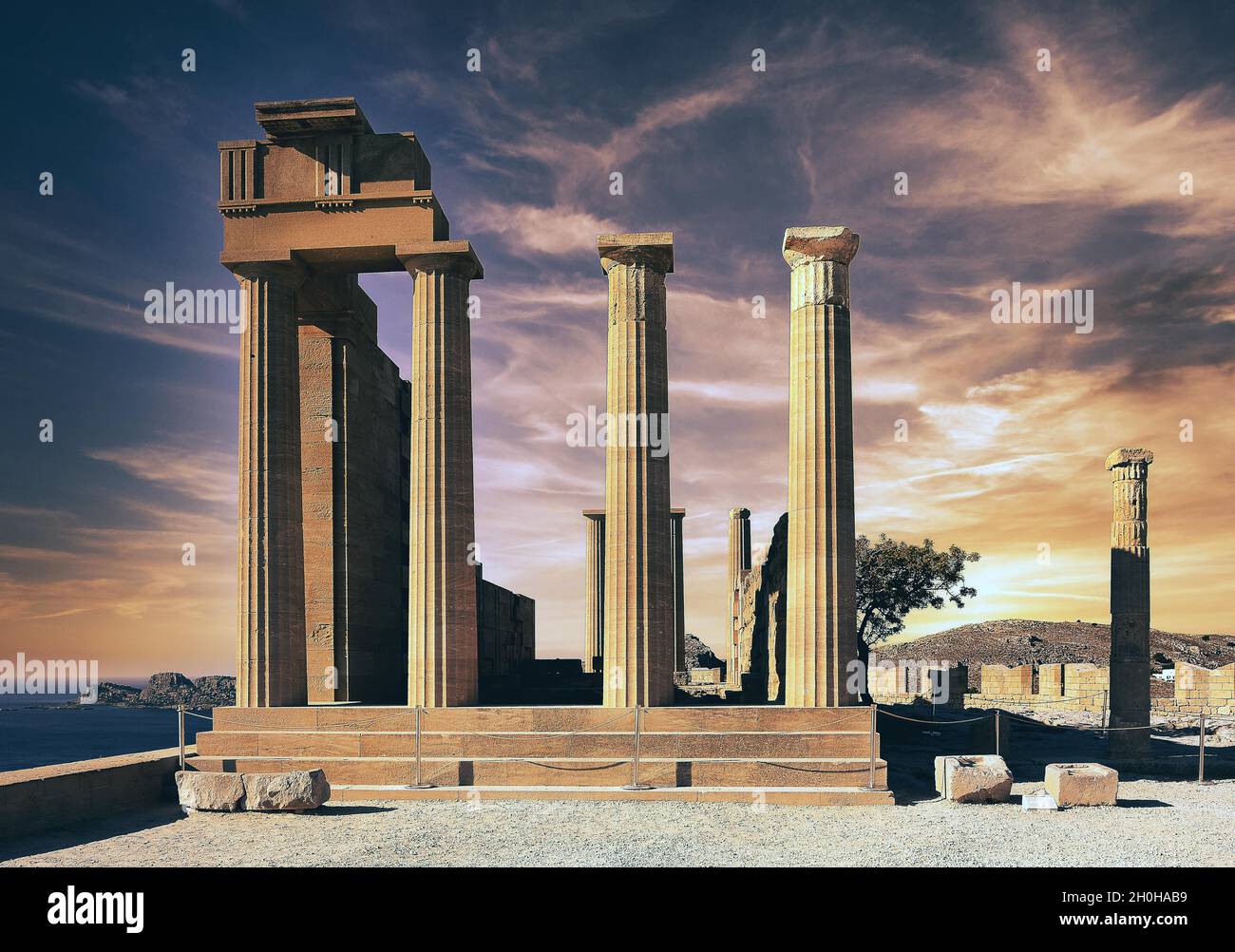 Acropolis of Lindos on Rhodes, Greece Stock Photo - Alamy