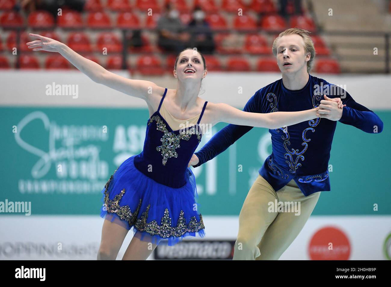 Susanna spatz michael slowey hi-res stock photography and images - Alamy