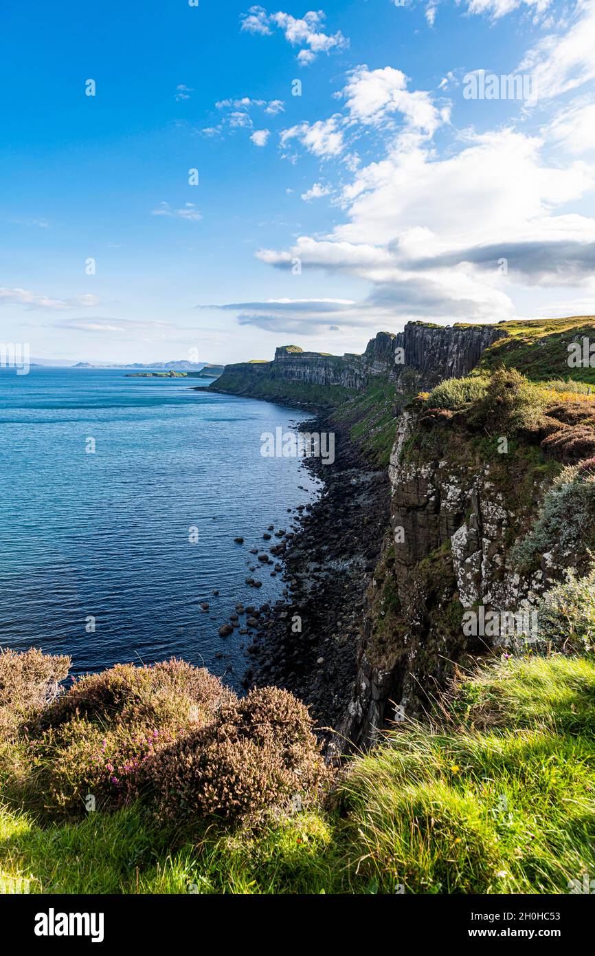 Rock cliff from Kilt Rock Viewpoint, Isle of Skye, Scotland, UK Stock ...
