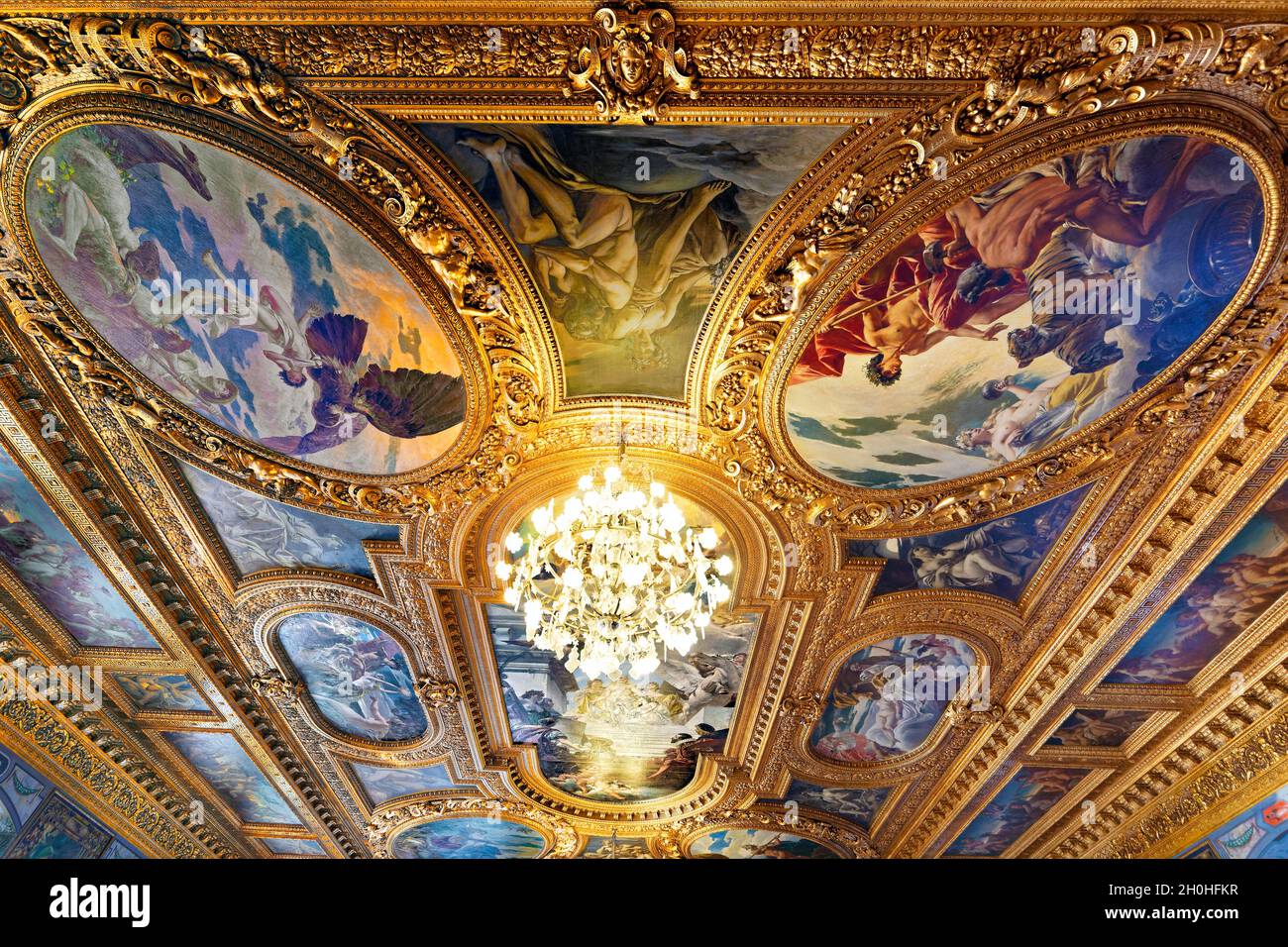 State hall after Venetian model, splendid ceiling with motifs of the ...