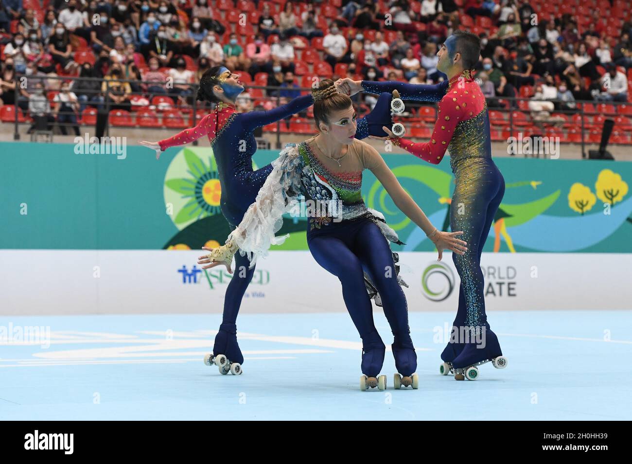 NEOVIS - TURANDOT, Italy, performing in Quartets at Artistic Skating ...