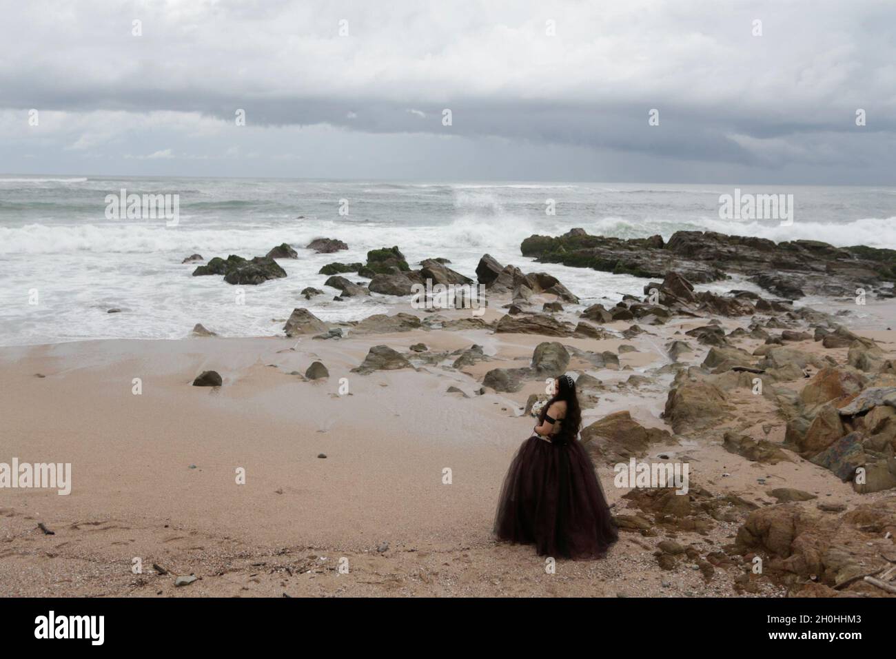 Beach birthday photoshoot hi-res stock photography and images - Alamy