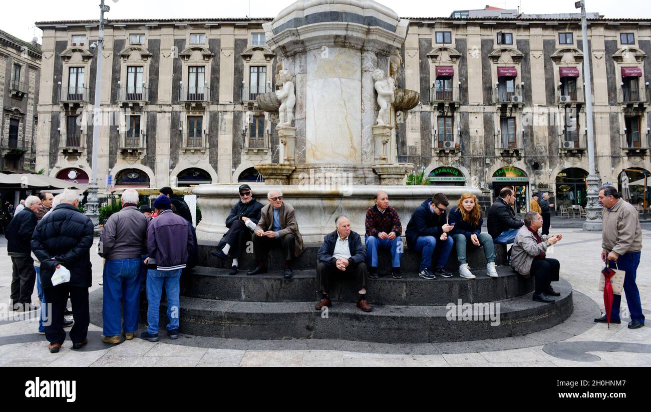 Fuente del elefante hi-res stock photography and images - Alamy