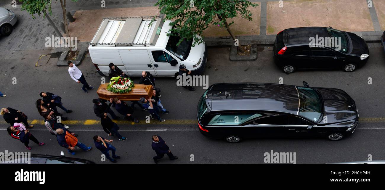 Sicilian funeral hi-res stock photography and images - Alamy