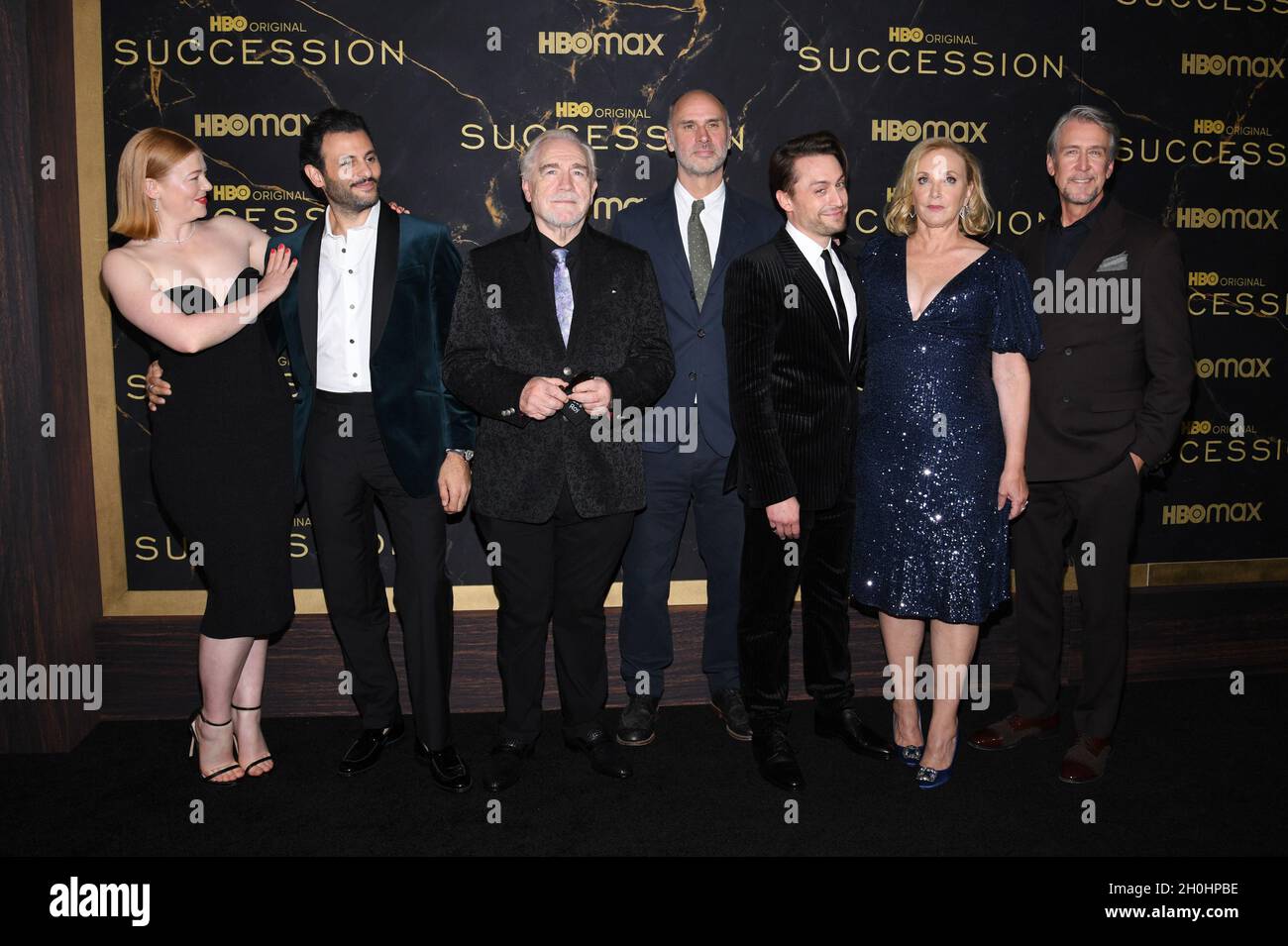 New York, USA. 12th Oct, 2021. (L-R) Sarah Snook, Arian Moayed, Brian ...