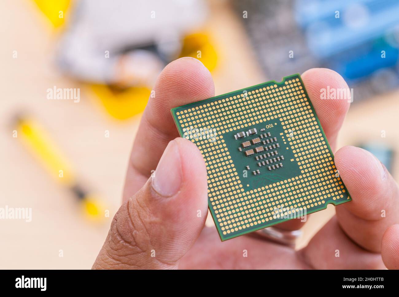 Computer repair upgrade open pc hi-res stock photography and images - Alamy