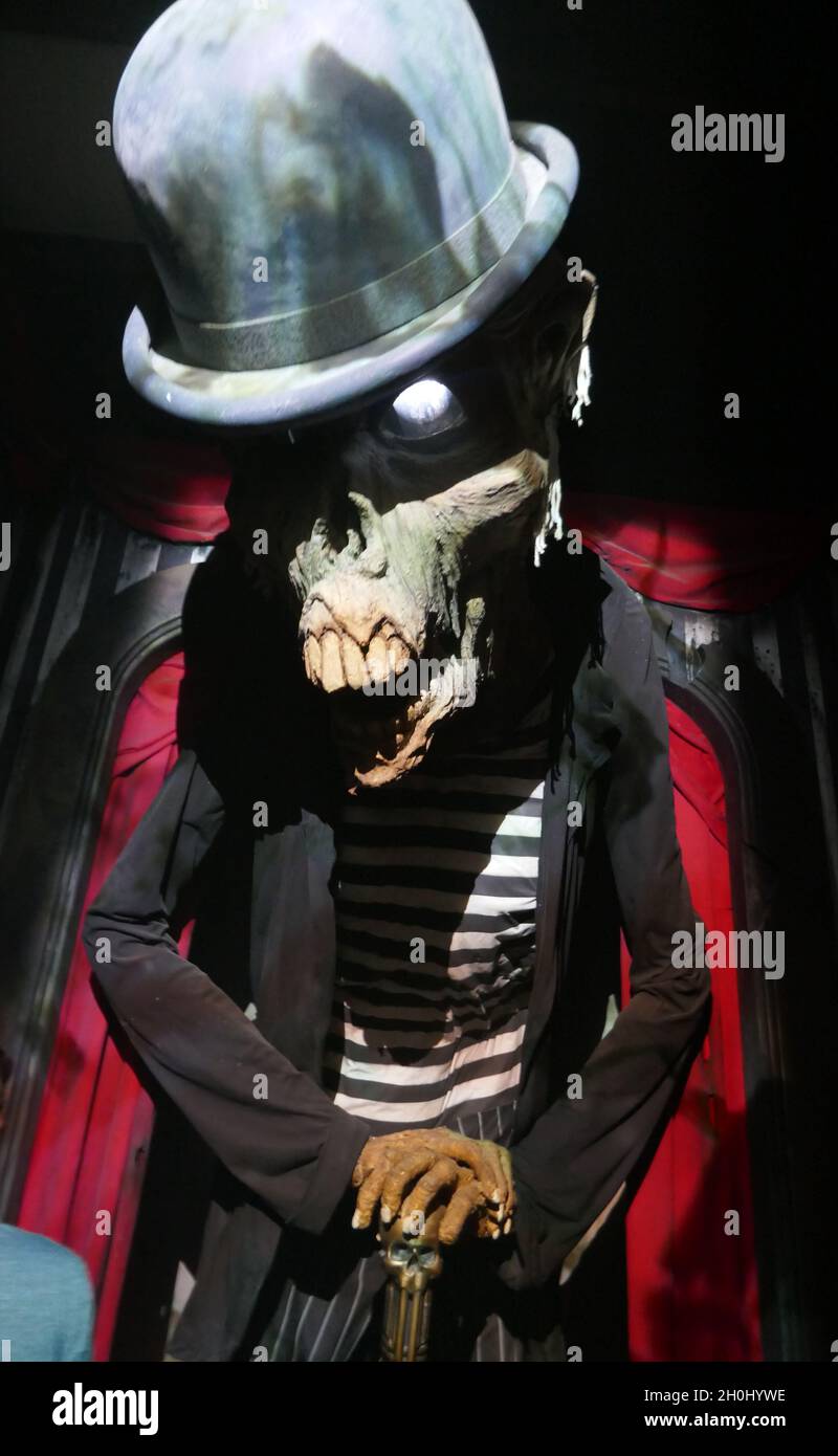 Buena Park, California, USA 10th October 2021 Mesmer: Sideshow of the ...