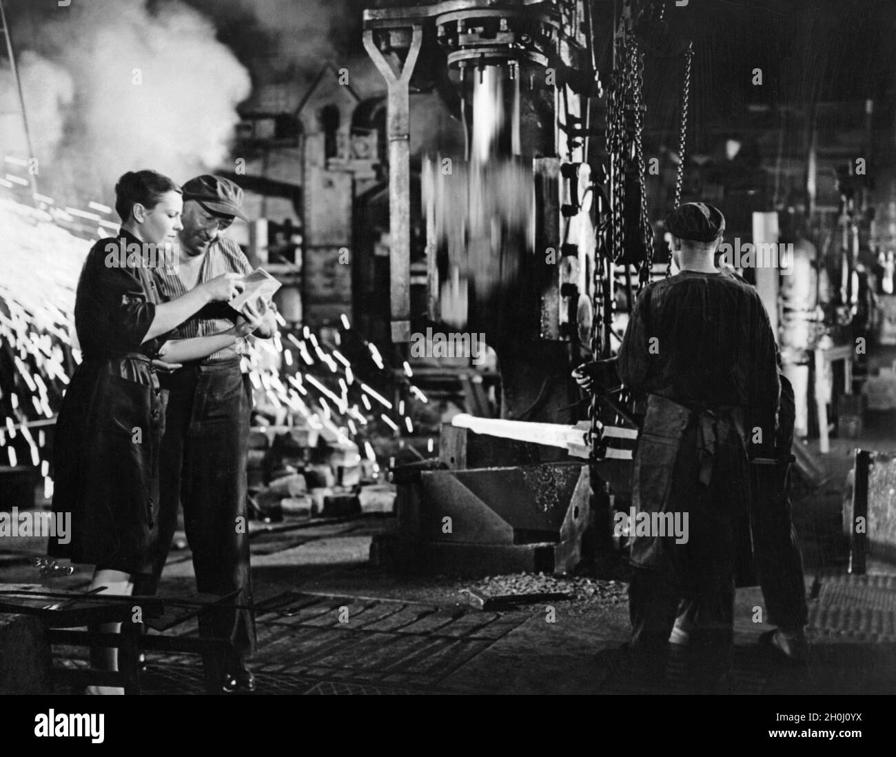Steel worker 1920s Black and White Stock Photos & Images - Alamy