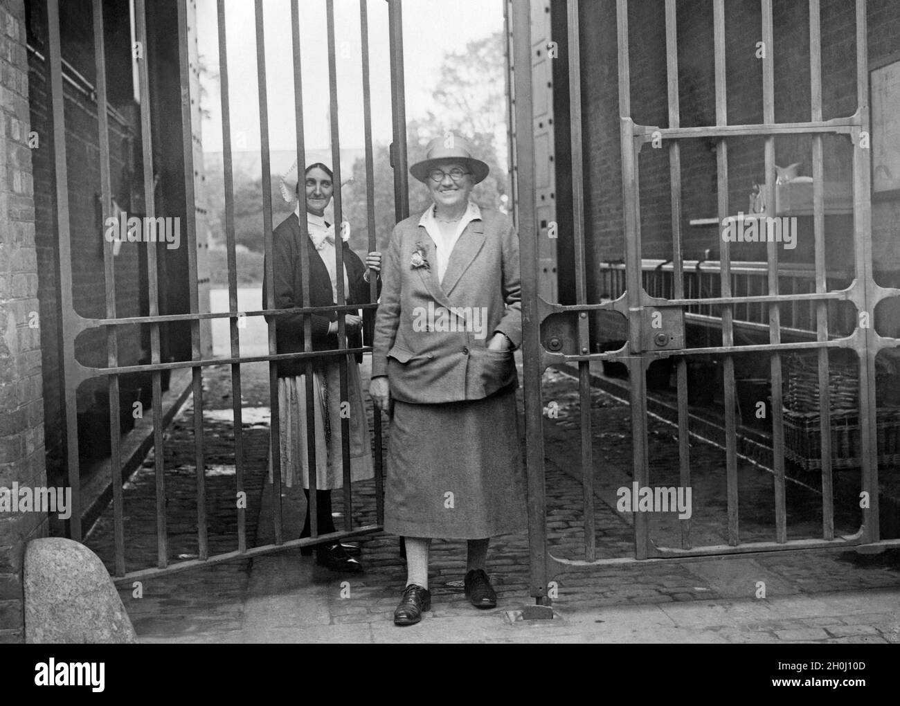 Female prison warden Black and White Stock Photos & Images - Alamy