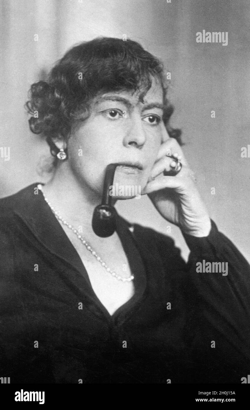 Mechthilde Lichnowsky, née Countess of Arco-Zinneberg, writer and ...