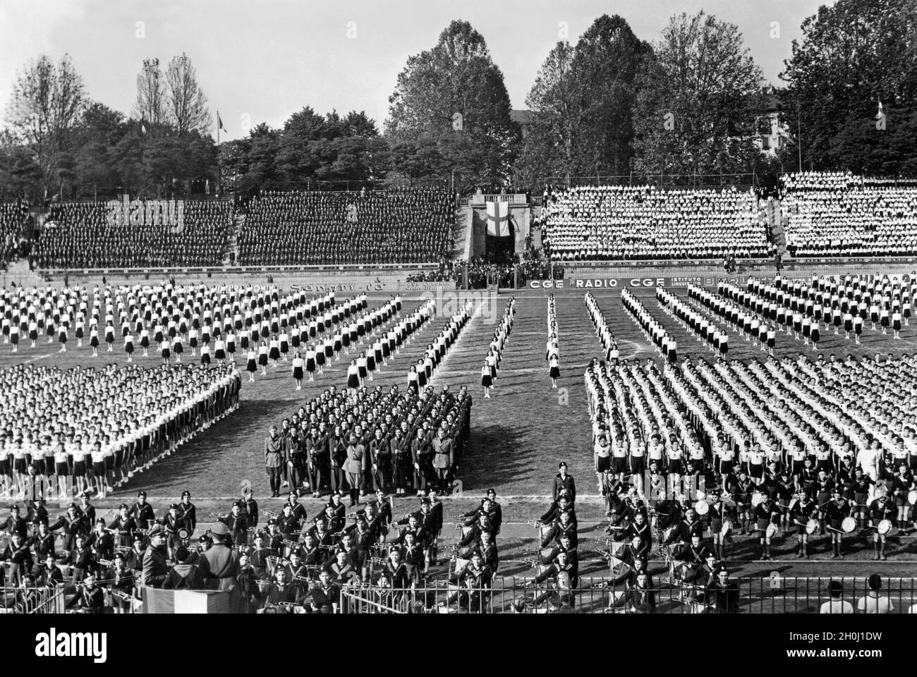 Milan italy march 31 Black and White Stock Photos & Images - Alamy