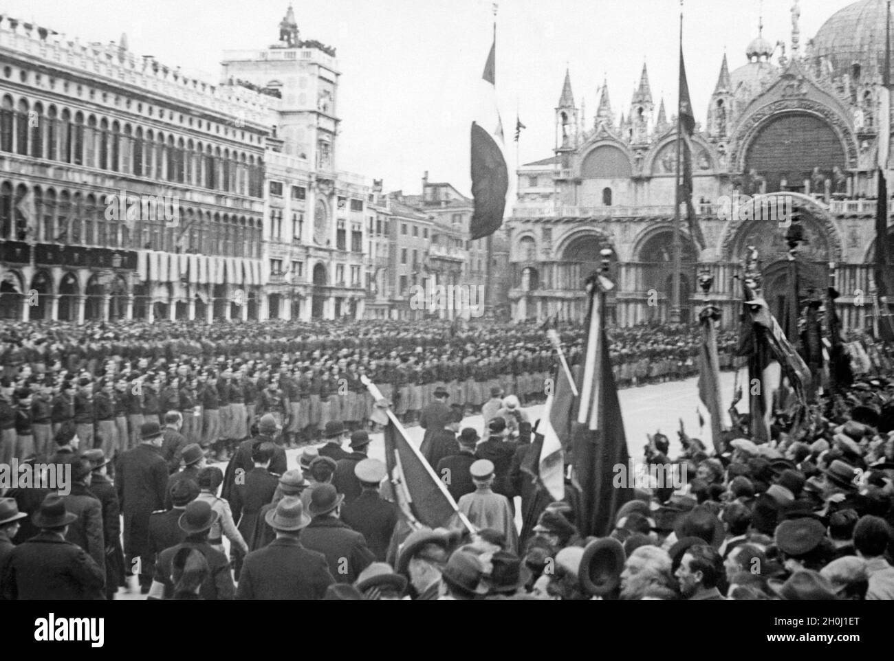 Partito nazionale fascista (pnf) hi-res stock photography and images ...