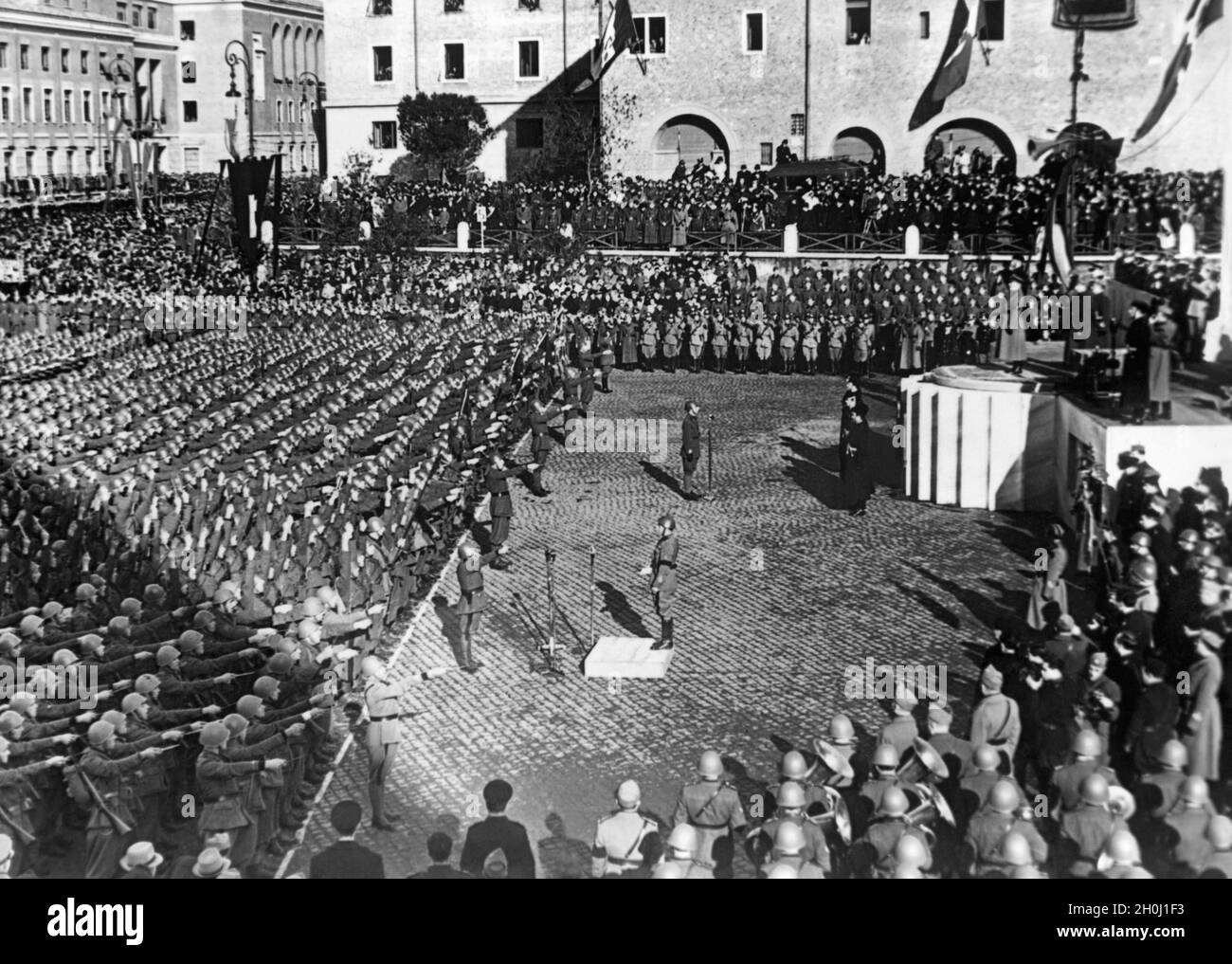 Mussolinis blackshirts hi-res stock photography and images - Alamy