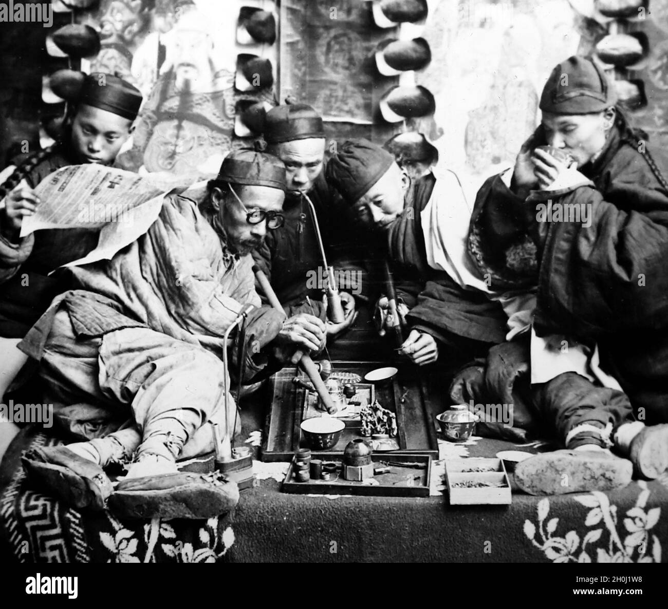 Opium Den, China, Victorian period Stock Photo - Alamy
