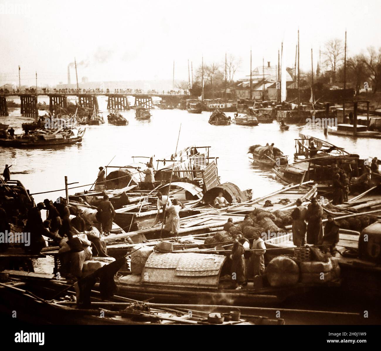 Busy river scene, China, Victorian period Stock Photo - Alamy