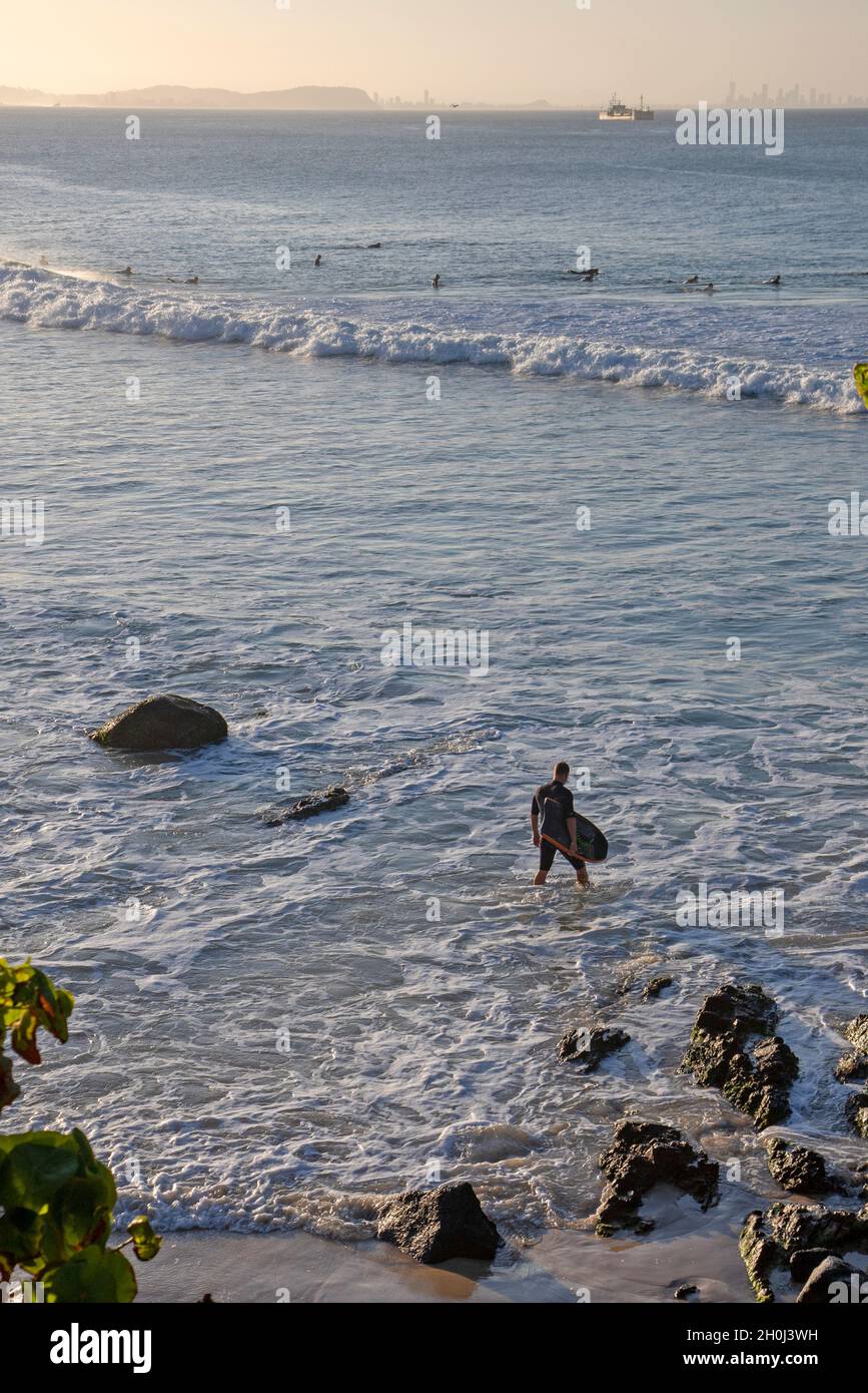 Coolangatta gold hi-res stock photography and images - Alamy